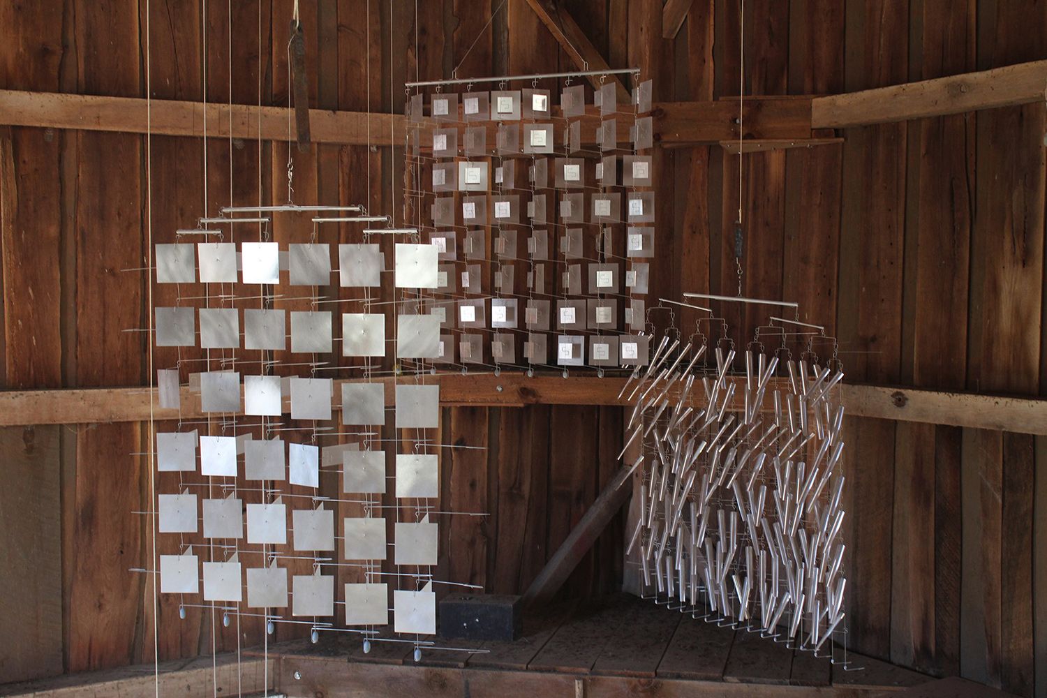 Three Banners | TIM PRENTICE | www.sculpturesite.com